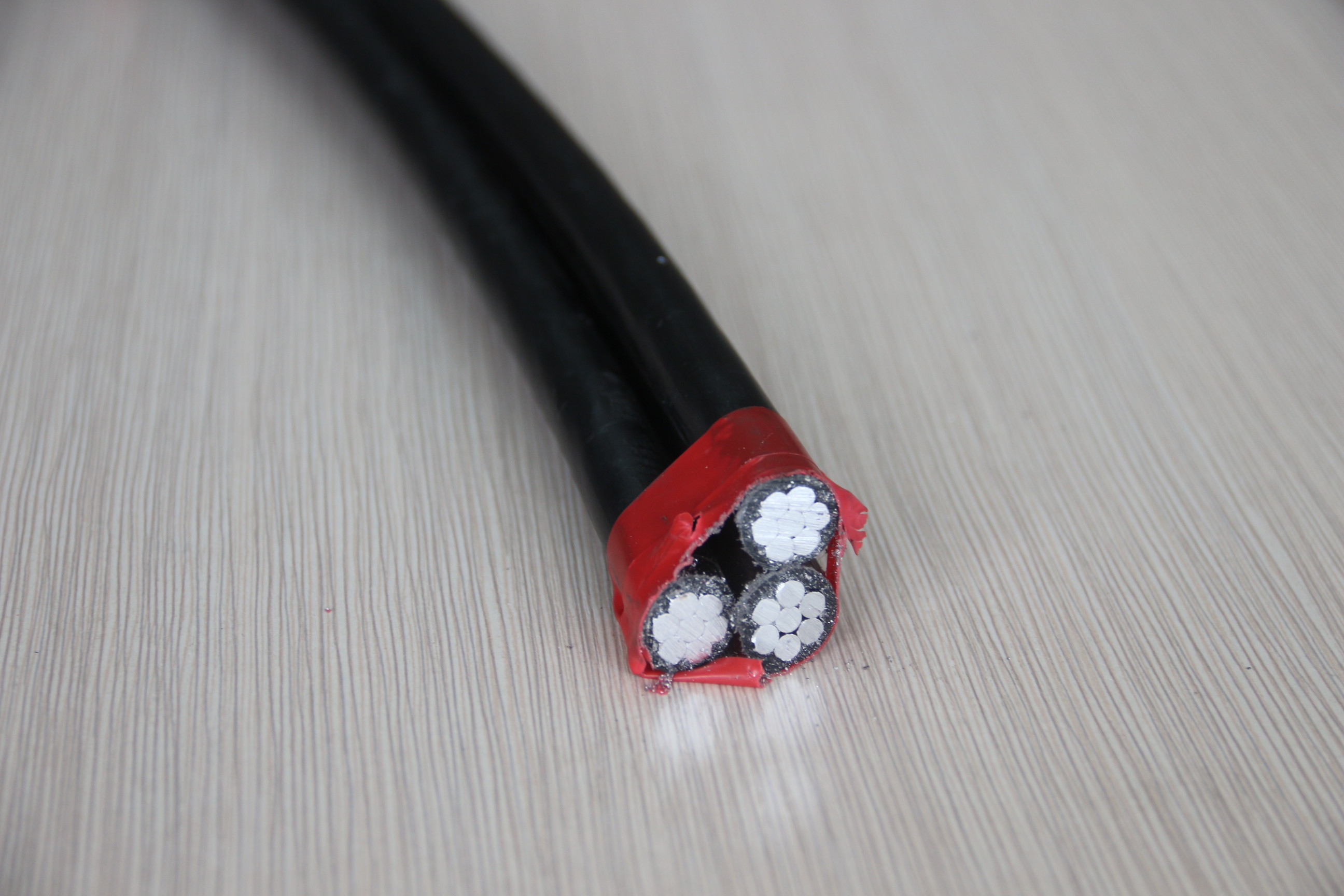 XLPE PVC Insulation Aluminum Conductor Overhead Cable Transmission Line